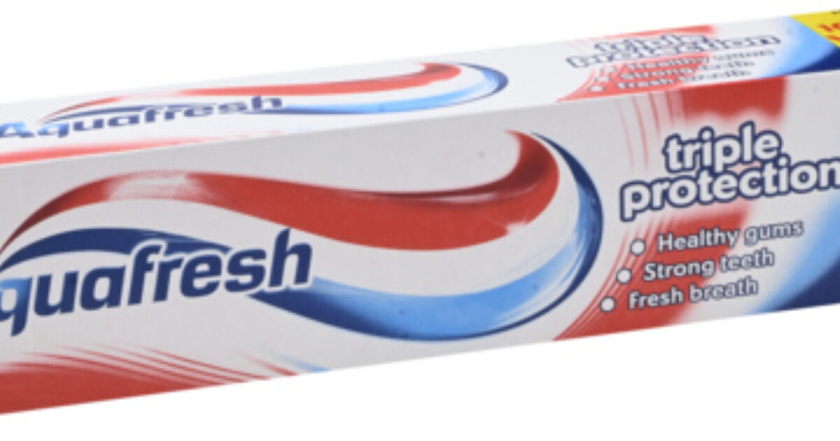 2 Tubes Aquafresh Triple Protection Toothpaste 100ml | Online…